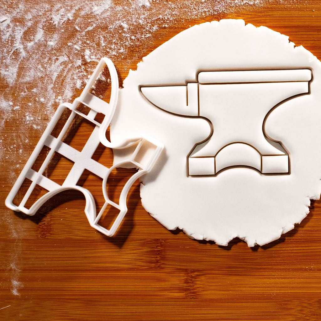 Anvil Cookie Cutter – Bakerlogy