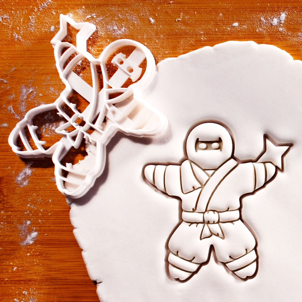 Gingerbread Ninja Cookie Cutter – Bakerlogy