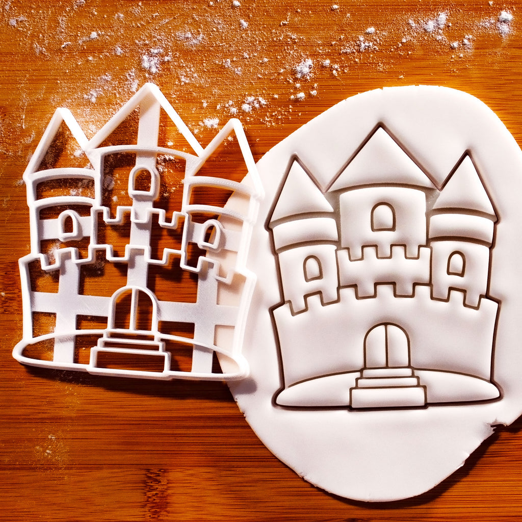 Castle Cookie Cutter – Bakerlogy
