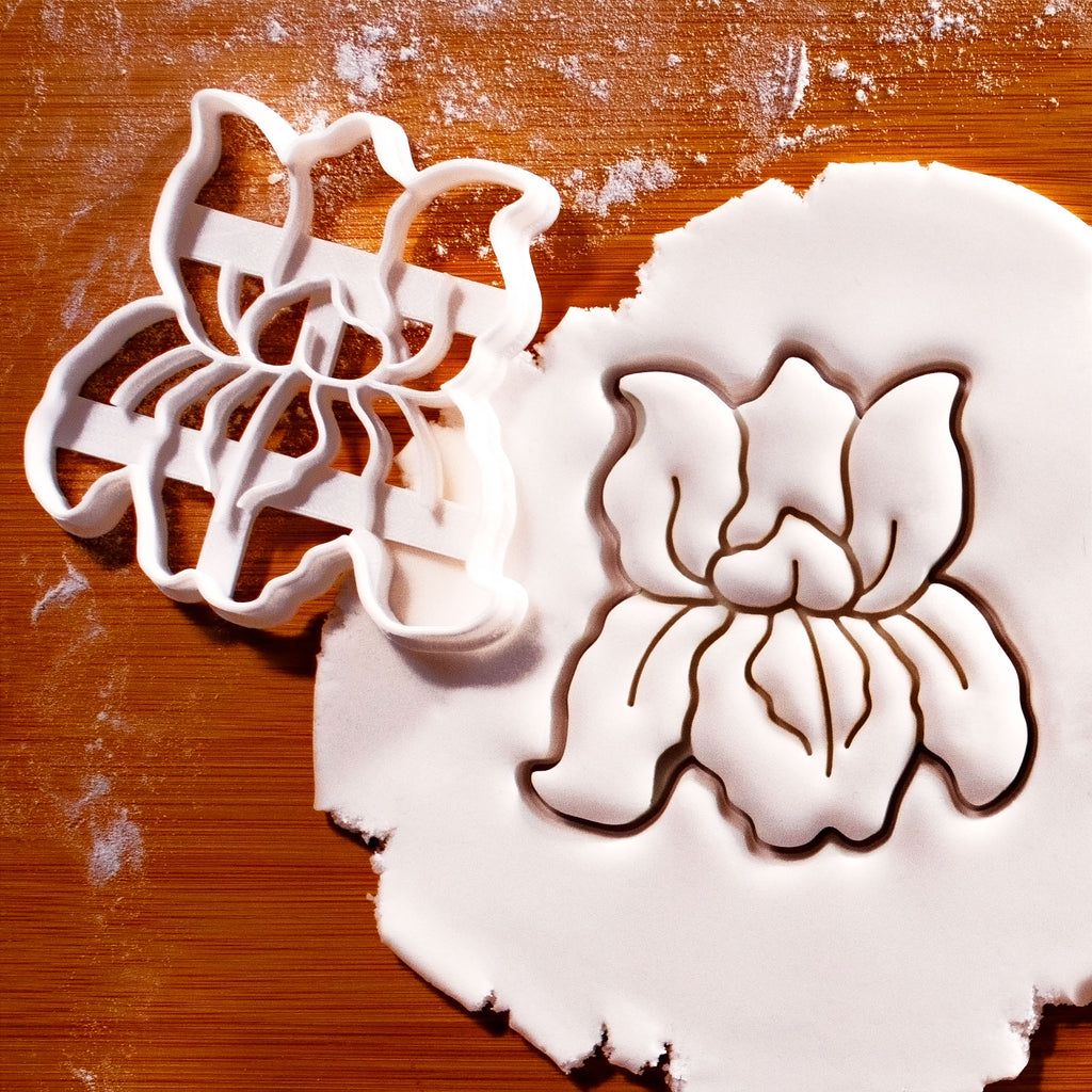 Iris Flower Cookie Cutter – Bakerlogy