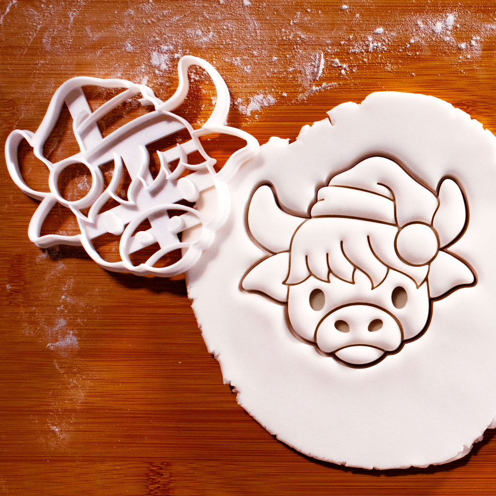 Xmas Highland Cow Face Cookie Cutter – Bakerlogy