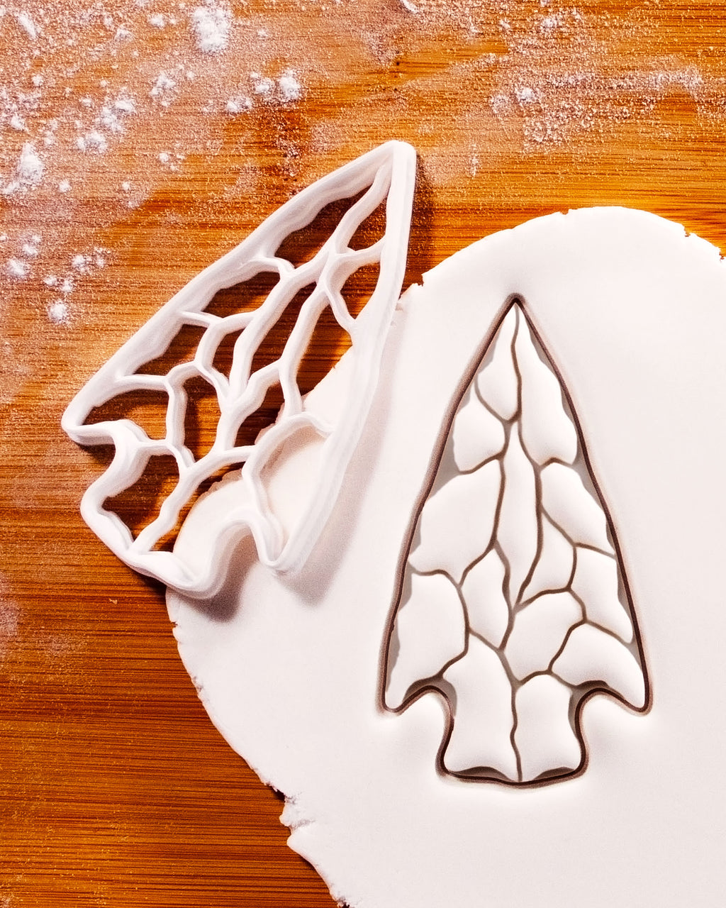 Textured Arrowhead Cookie Cutter – Bakerlogy