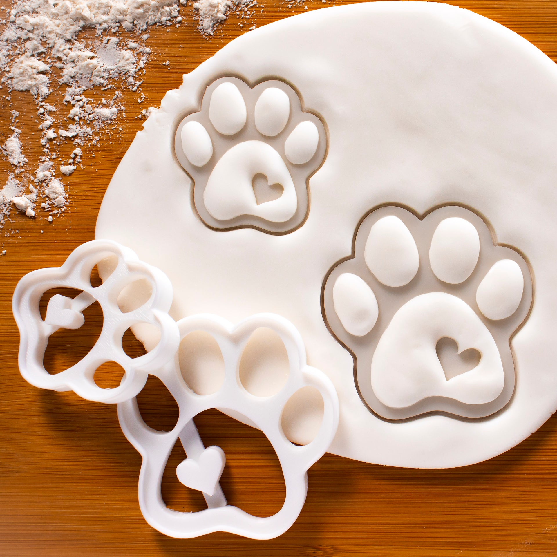 Cute Paw Cookie Cutter – Bakerlogy