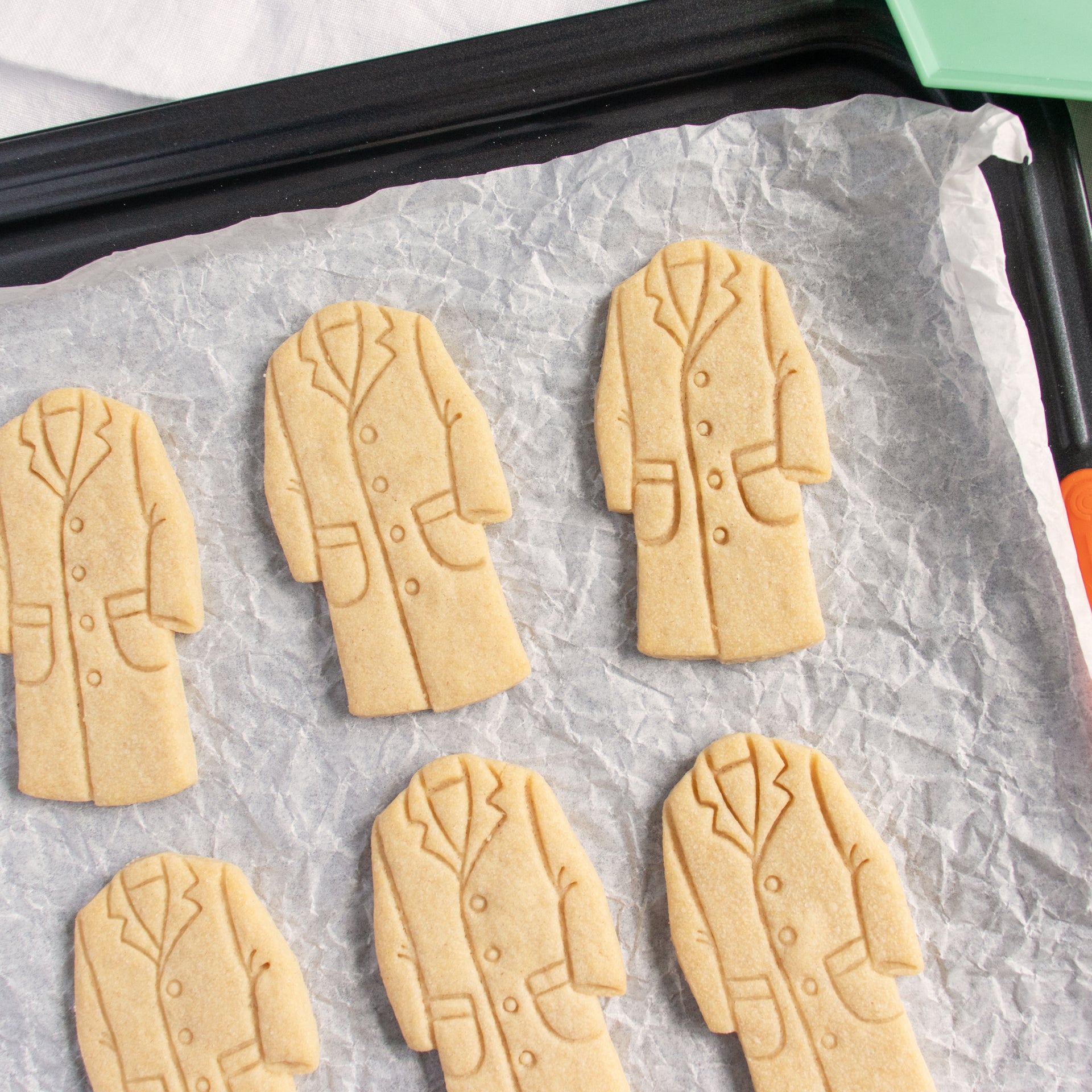 Laboratory Coat Cookie Cutter – Bakerlogy