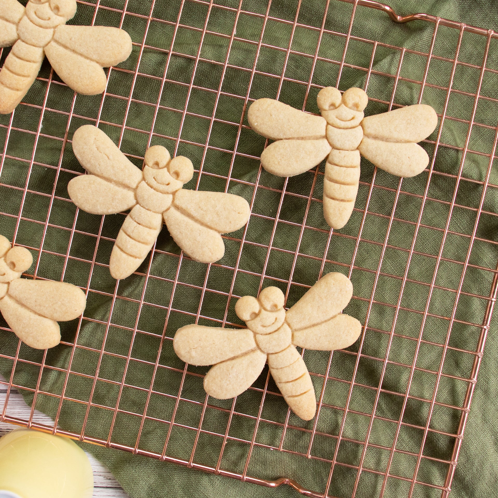 Dragonfly Cookie Cutter – Bakerlogy
