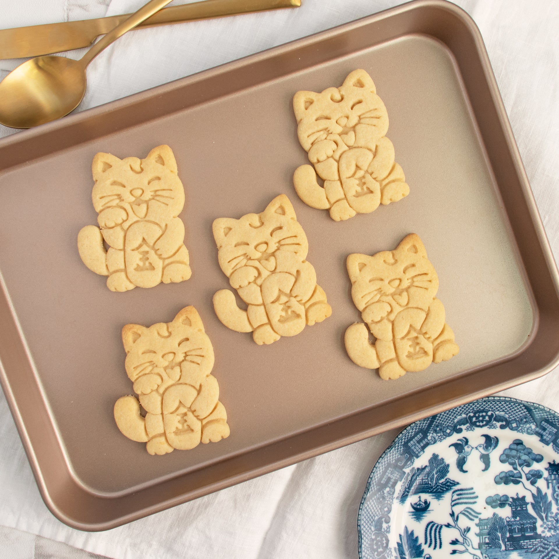 Lucky Cat Cookie Cutter – Bakerlogy