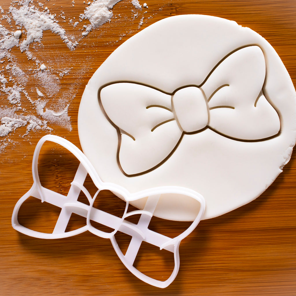 Bow Tie Cookie Cutter – Bakerlogy