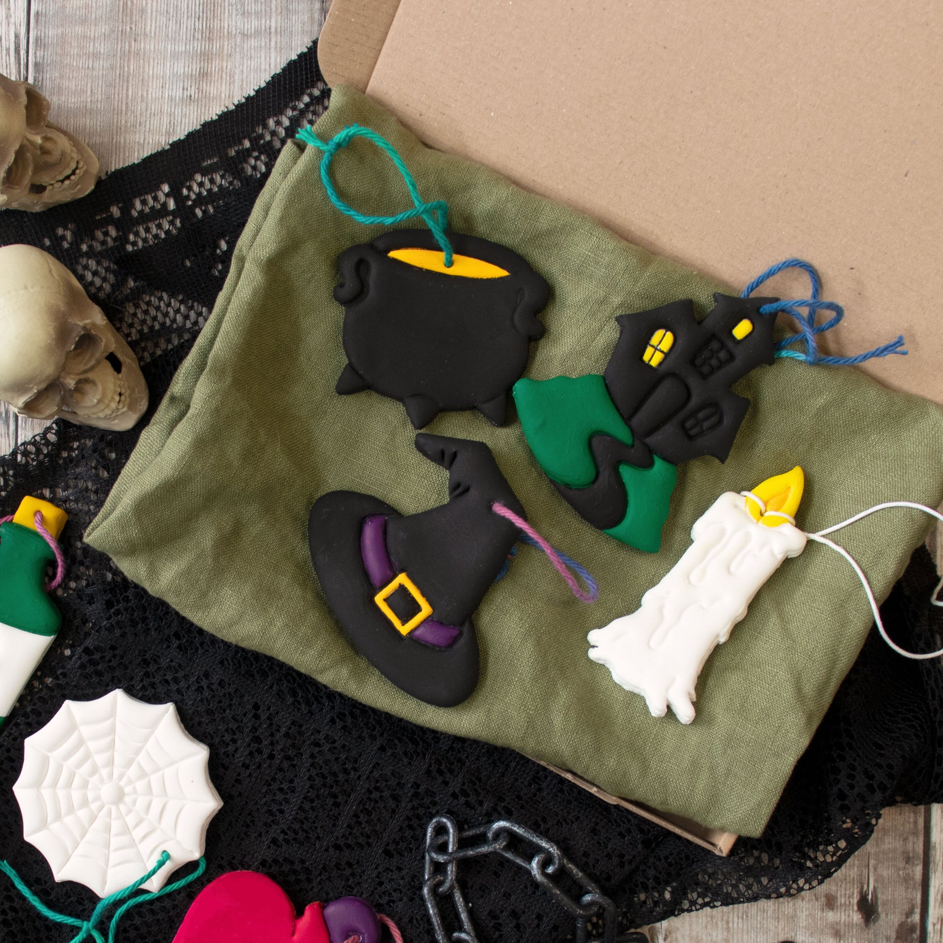 Witchcraft Cookie Cutters: Candle, Witch Hat, Cauldron, Haunted House ...