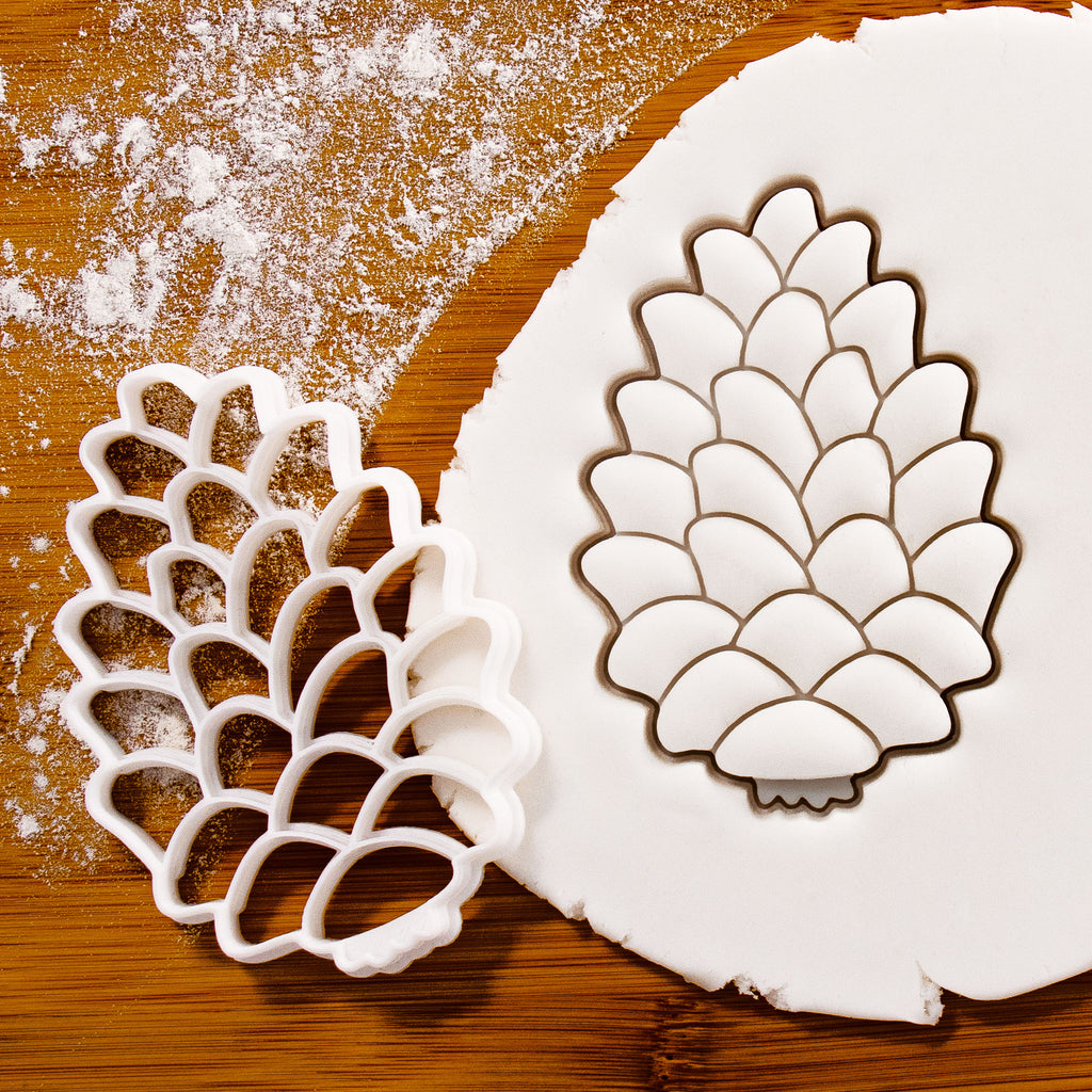 Pine Cone Cookie Cutter – Bakerlogy