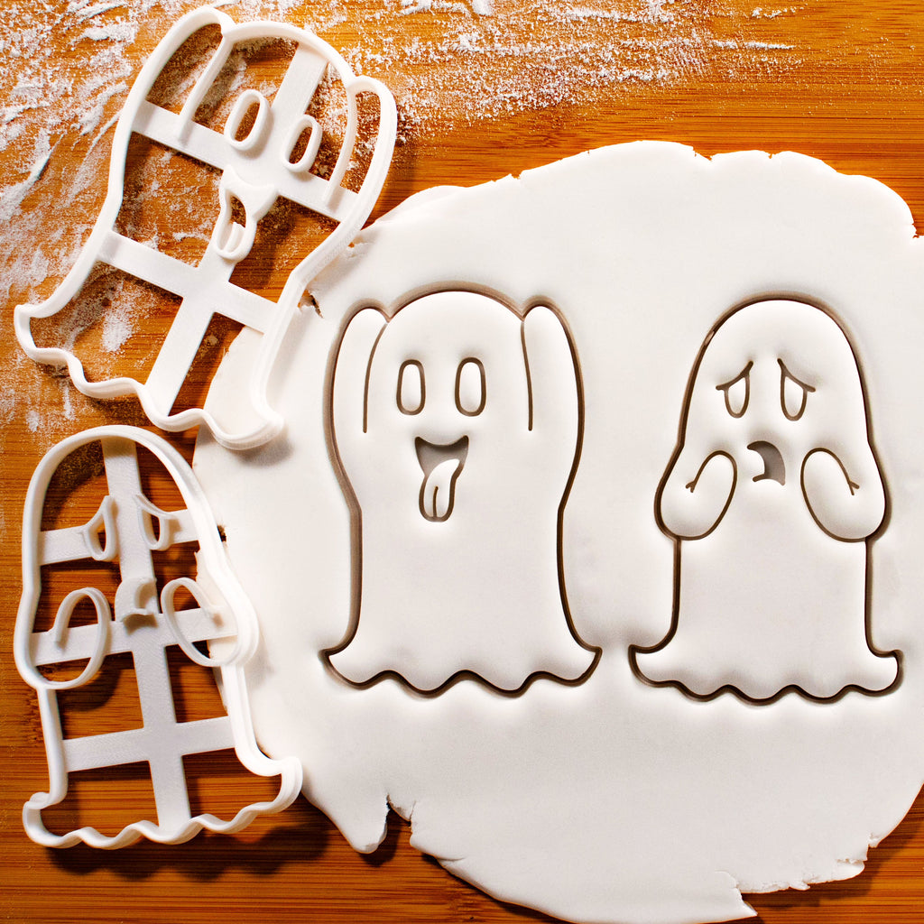 Set of 2 Cute Ghost Cookie Cutters – Bakerlogy